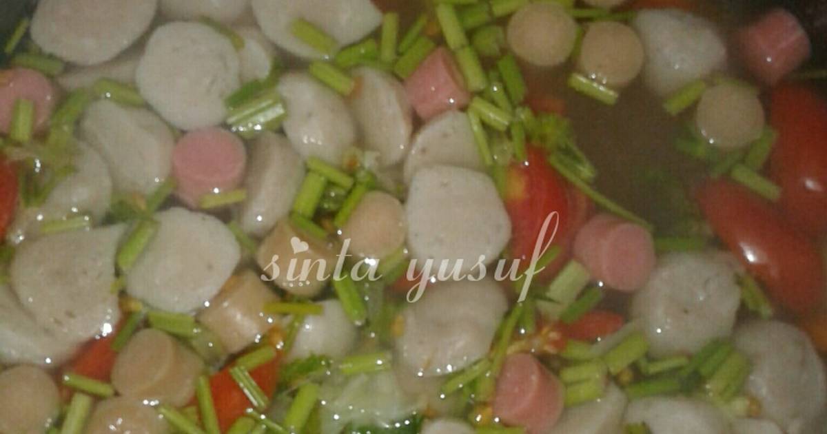 Resep Sop baso sosis oleh sinta yusuf - Cookpad