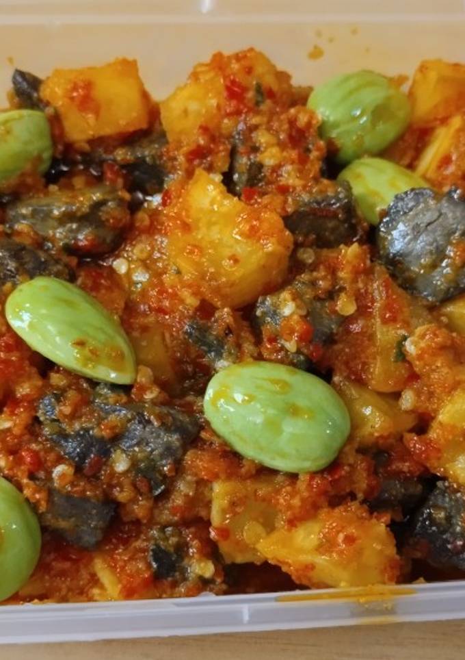 Resep Balado HaKenTe (hati sapi,kentang,pete) oleh Rossa Mindian - Cookpad