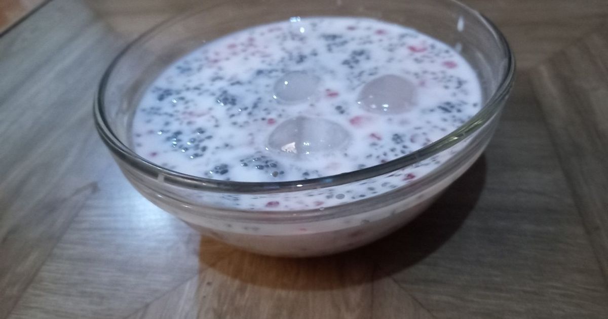 Resep Es Sagu Mutiara Chia Seed oleh Alwiyah Mahdali - Cookpad