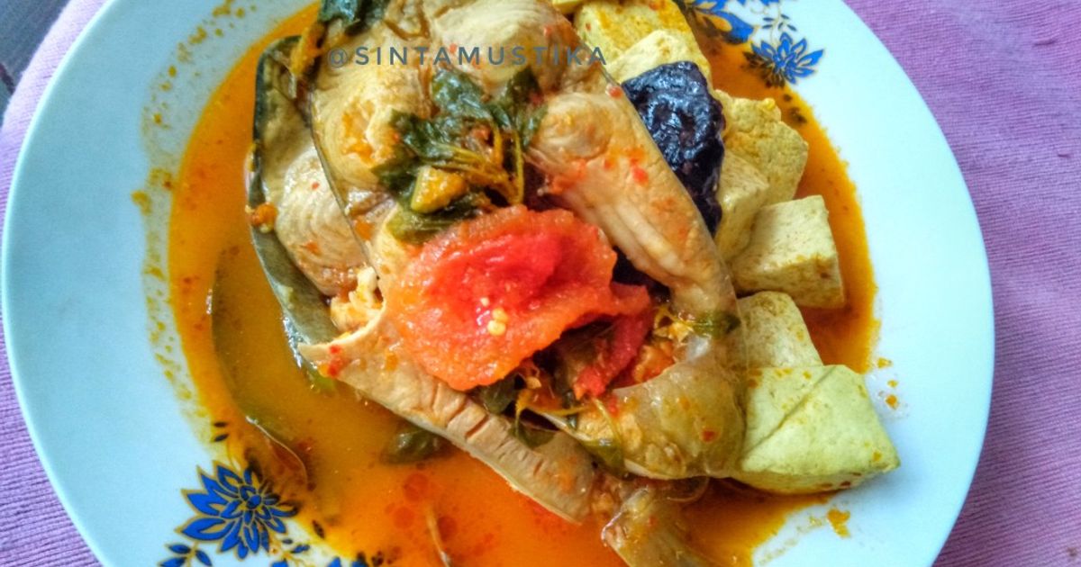 Resep Asam Pedas Ikan Patin oleh Sinta Mustika - Cookpad