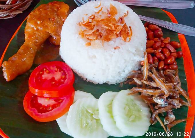 Resep Nasi lemak Madura oleh Bunda Dewi💞 - Cookpad