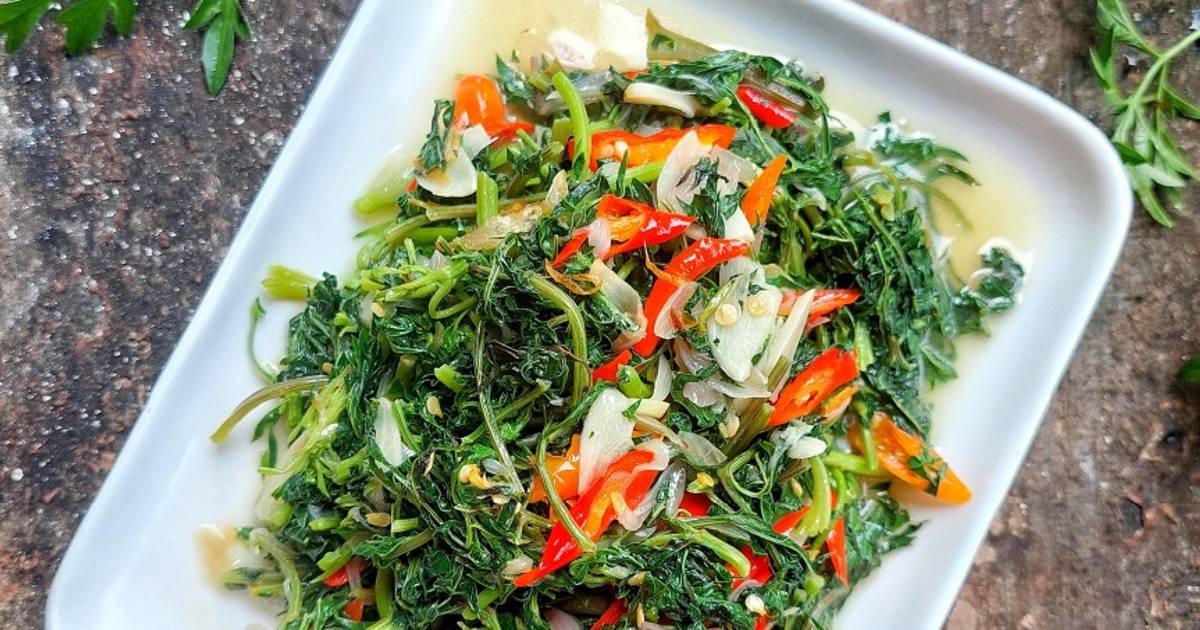 Resep Tumis Daun Kenikir oleh Laily Agustien (Ummifaizfaqih) - Cookpad