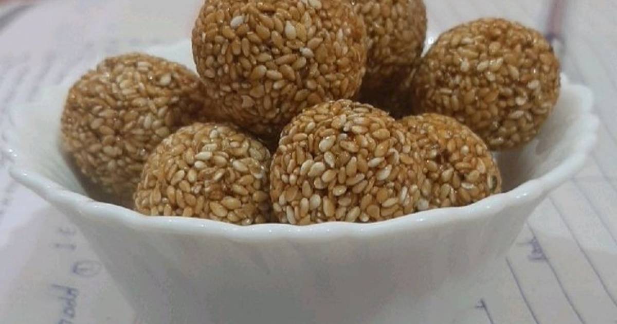 Til ke ladoo recipe Recipe by Priya Jain - Cookpad