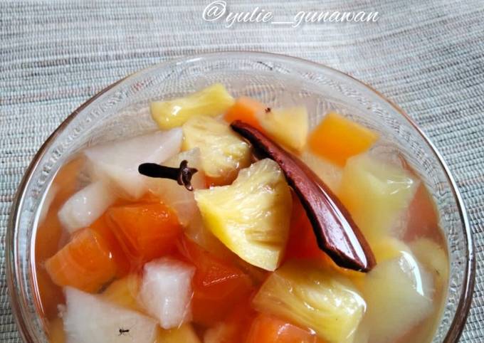 Resep Es Buah Jadoel / Es Buah Jadul/ Simple Fruit Cocktail oleh 🌷Yulie Yuda Gunawan🌷 - Cookpad
