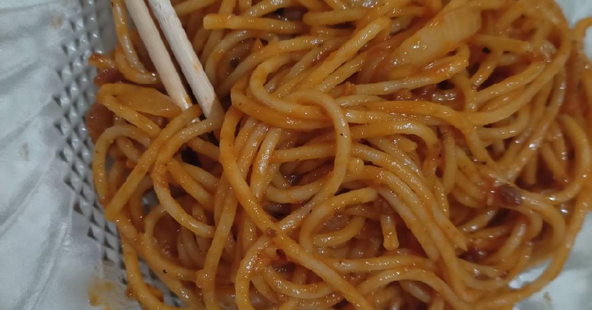 Resep Spaghetti sosis oleh Ree - Cookpad