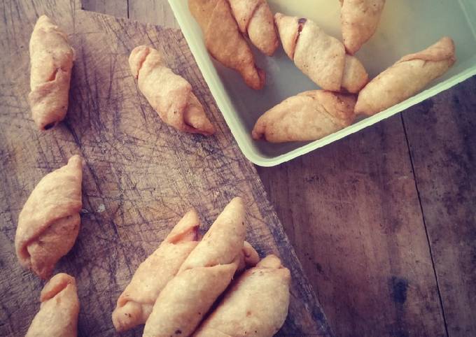 Resep Pisang molen mini oleh Ida Ayu Sugiastini Ayu - Cookpad