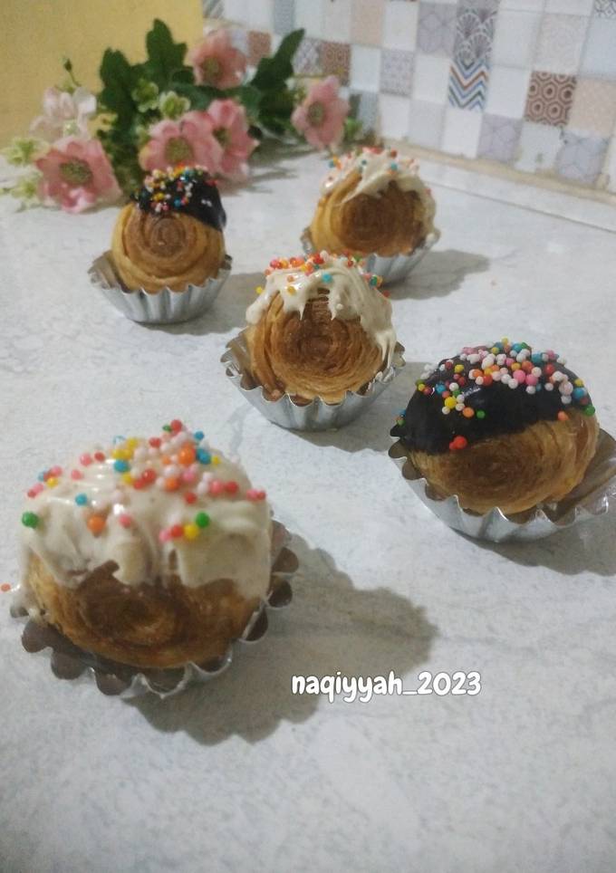 Resep 757. Mini Cromboloni puff pastry oleh Naqiyyah 🍒 - Cookpad