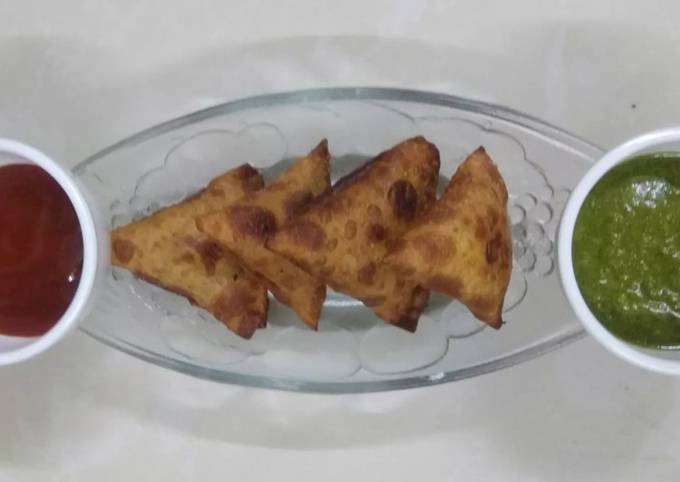 Paneer cheese samosa Recipe by Jigisha Modi - Cookpad