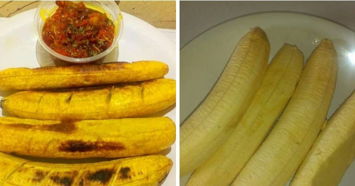 Roasted plantain with sauce Recipe by sefunmi - Cookpad