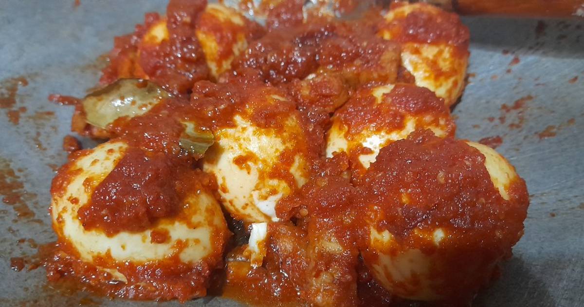Resep Balado telur tempe oleh devi setya - Cookpad