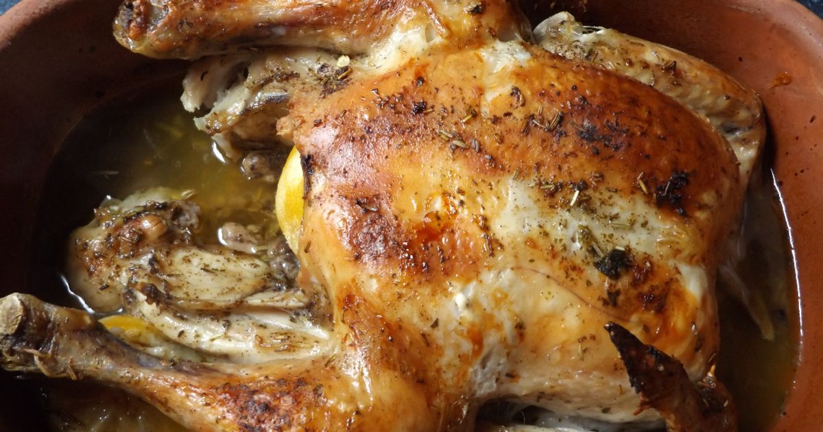 Pollo Al Limón Horneado En Cocotte De Barro Receta de Cuqui Bastida
