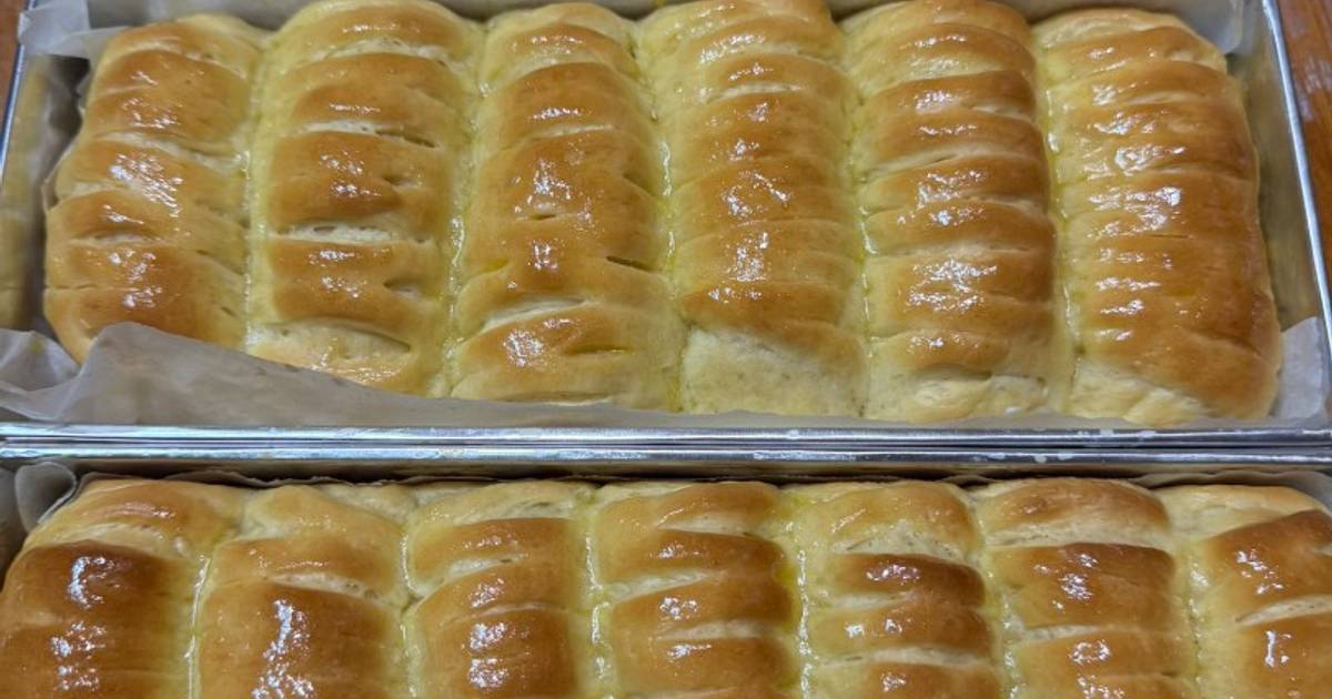 Resep 45_Roti Isi oleh Desi Tri Widyaningrum - Cookpad