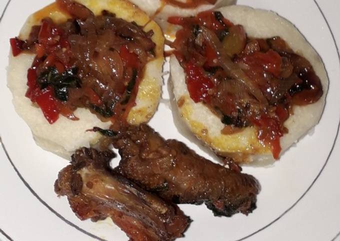 White yam and stew sauce Recipe by Ifeoma EjiroOghene Badu Abjm85 - Cookpad