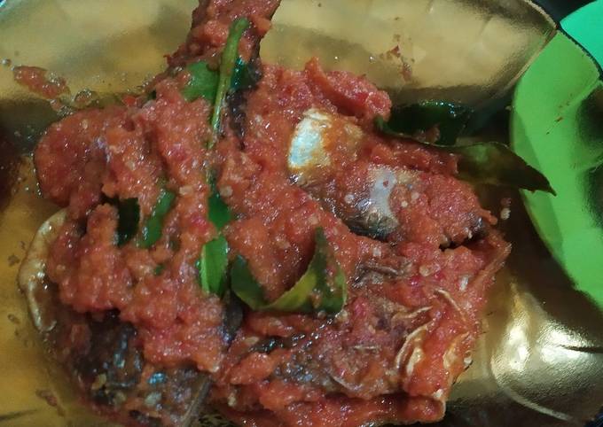 Resep Bandeng Goreng Balado oleh Adifaaa - Cookpad