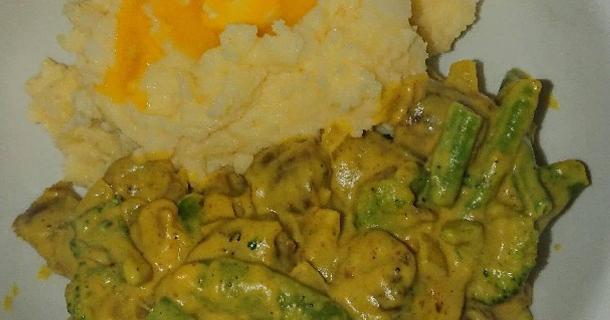 Curried snags Recipe by Greer Brown - Cookpad