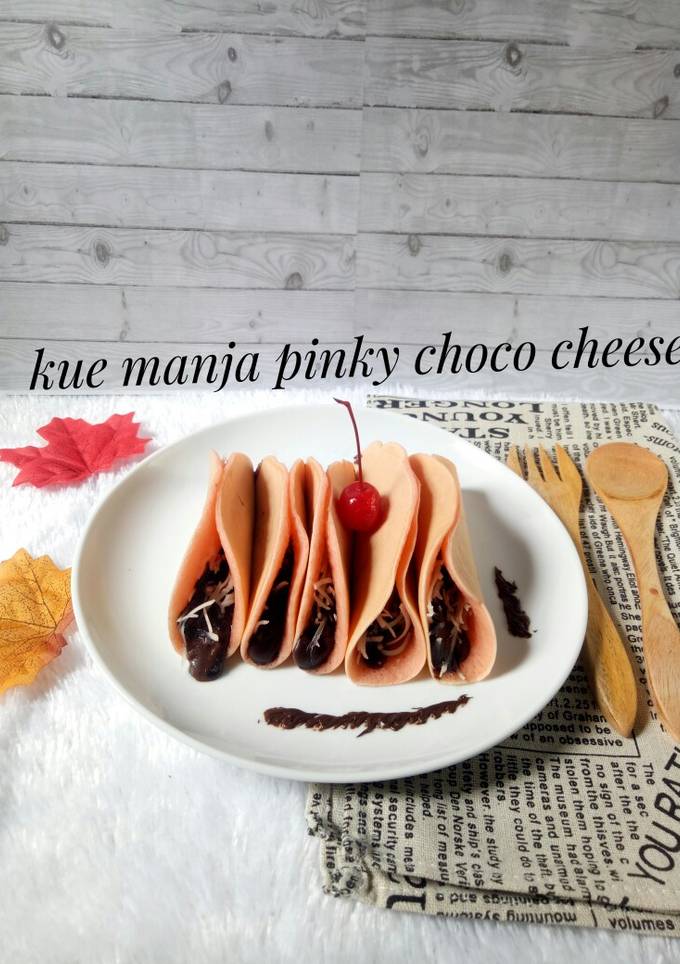 Resep 144.Kue manja pinky choco cheese oleh Selvia oktaviani - Cookpad