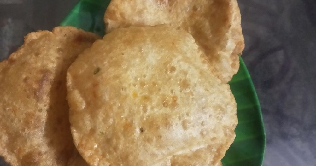 Tomato Garlic Poori🥰 Recipe by Appurwa Tripathi - Cookpad