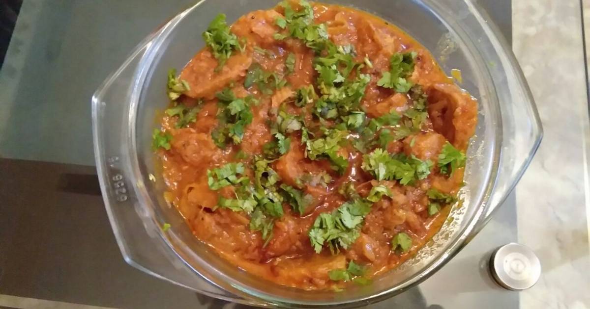 Soya chaap gravy Recipe by Chhaya Srivastava - Cookpad