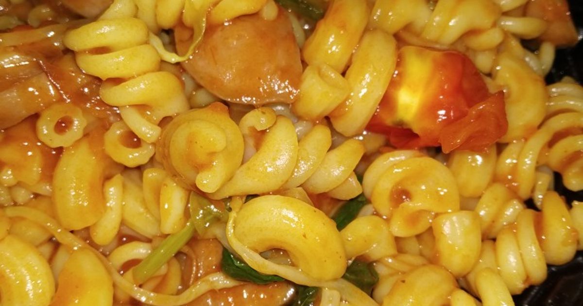 Resep Mix Varian Makaroni Dengan Sosis oleh puji - Cookpad