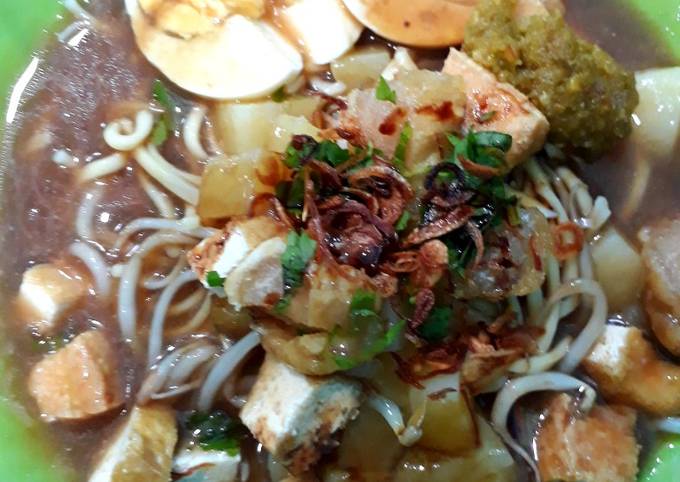 Resep Mie Rebus Khas Medan oleh Lie Fang - Cookpad
