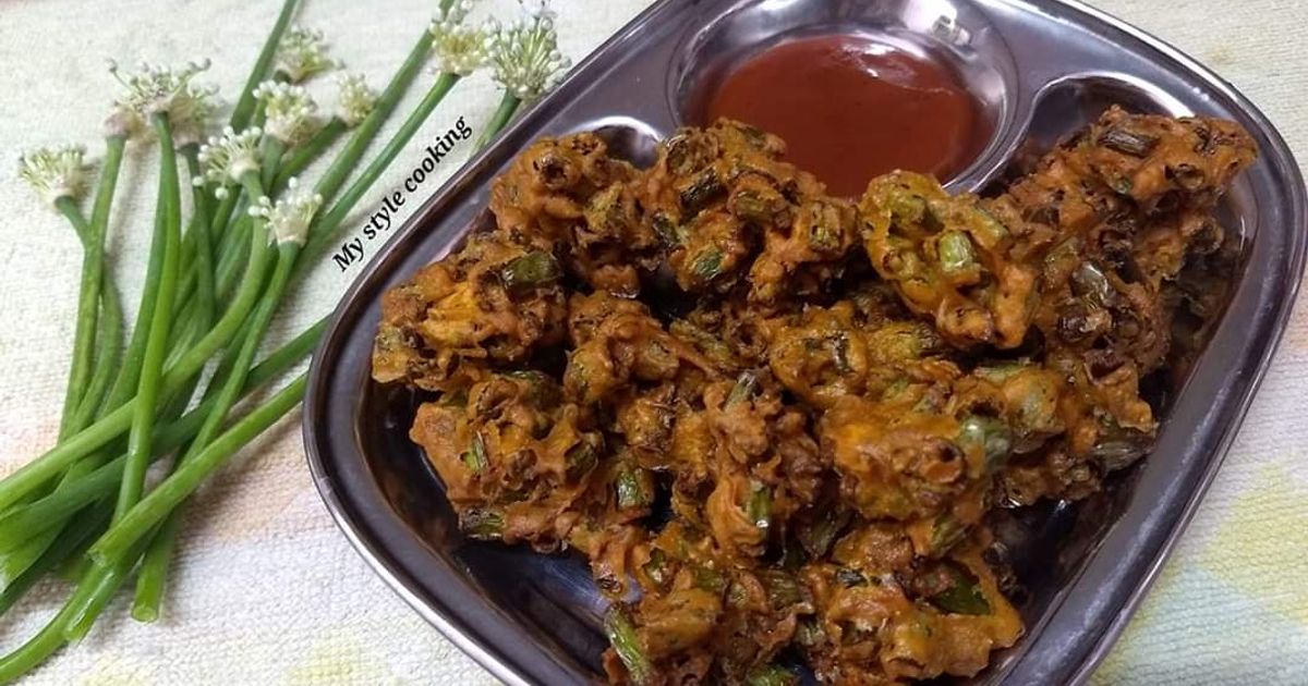 Spring Onion Pakoda Recipe by Usha V Bhat - Cookpad