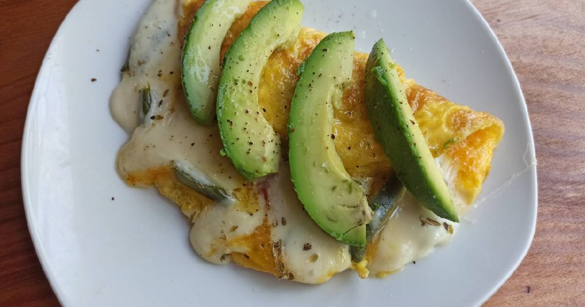 Desayuno saludable: omelette recargado! Receta de Julieta Luján- Cookpad