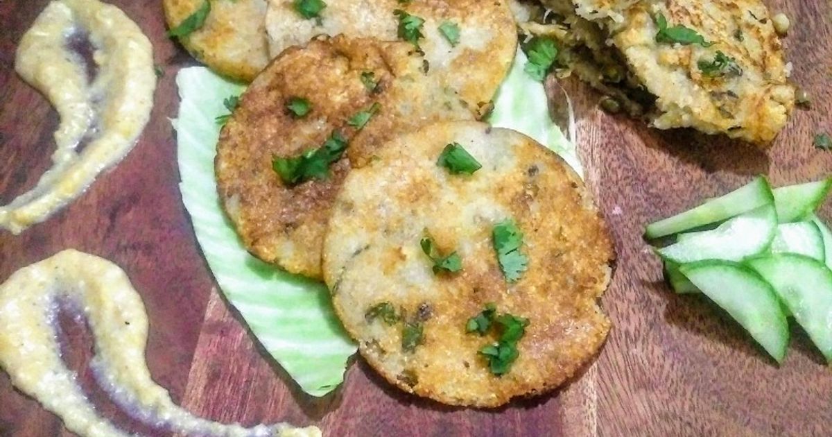 Oats Cucumber Pancakes Recipe by Neeru Goyal - Cookpad