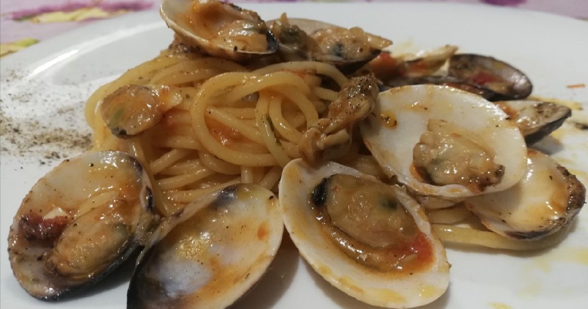 Ricetta Spaghetti Con Vongole Verace E Pomodorini Freschi di Fabio Del ...