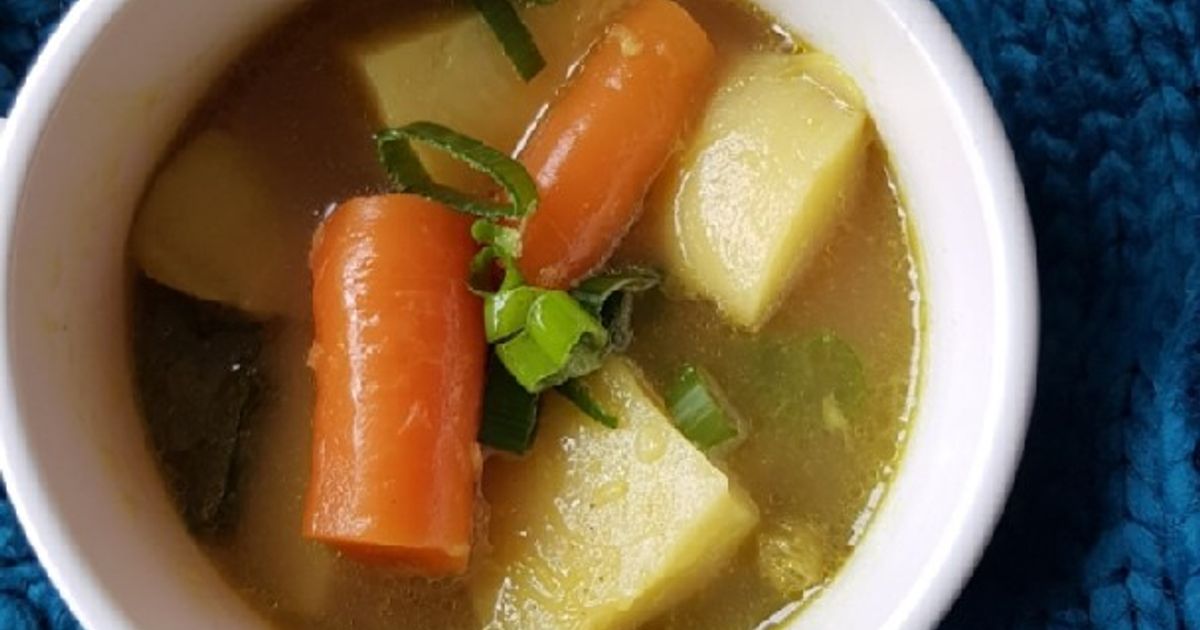 Resep Sup Ayam Dengan Kunyit Dan Jahe oleh In The Kitchen With Jackie ...