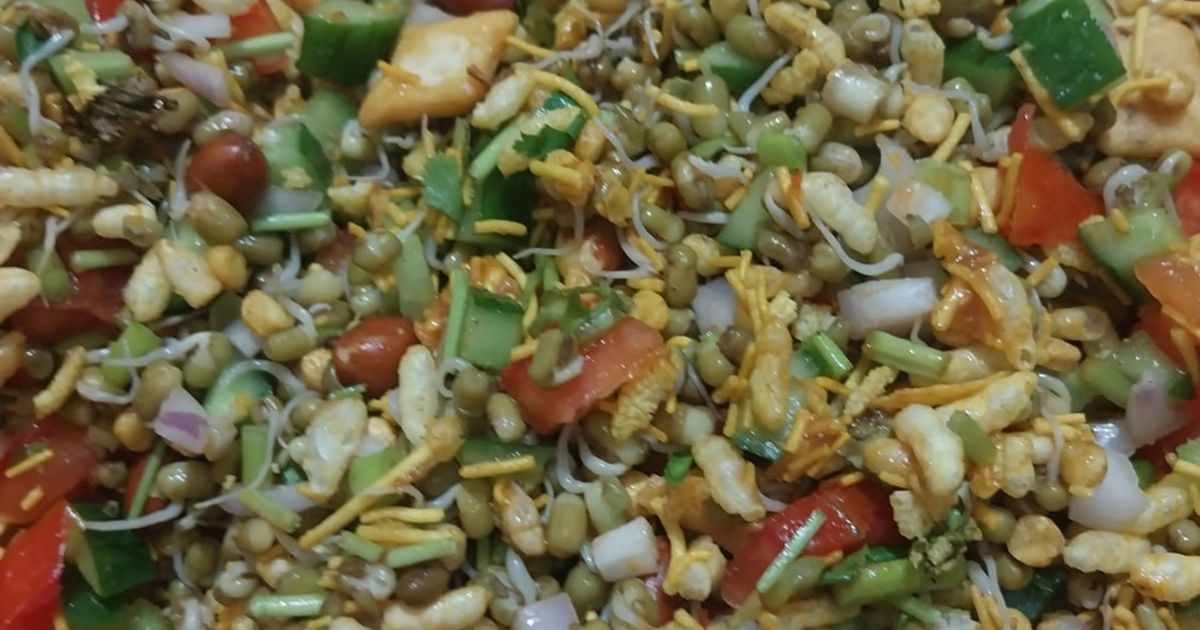 Sprouts & Murmura Diet Bhel Recipe by Nilanjana Shukla - Cookpad