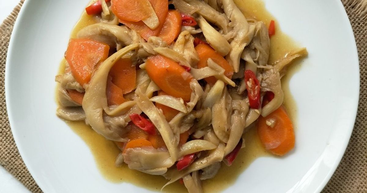 Resep Tumis Wortel Jamur Simple oleh Ferasty - Cookpad