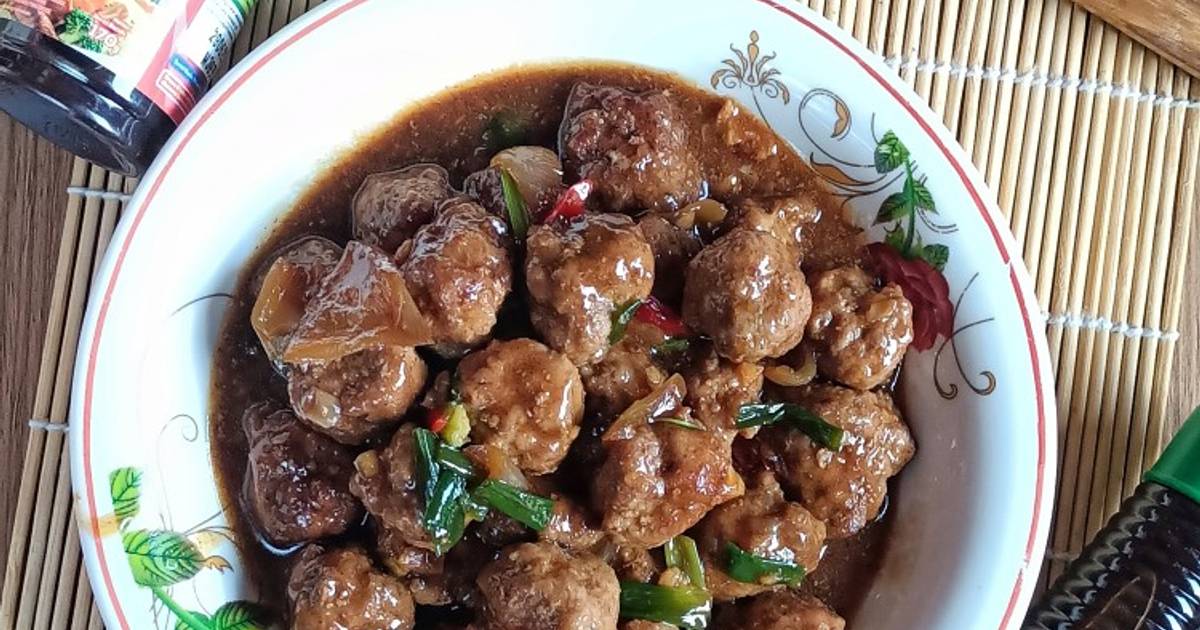 Resep Bola Daging Saus Tiram oleh Annie Aprilia (annie'kitchen) - Cookpad