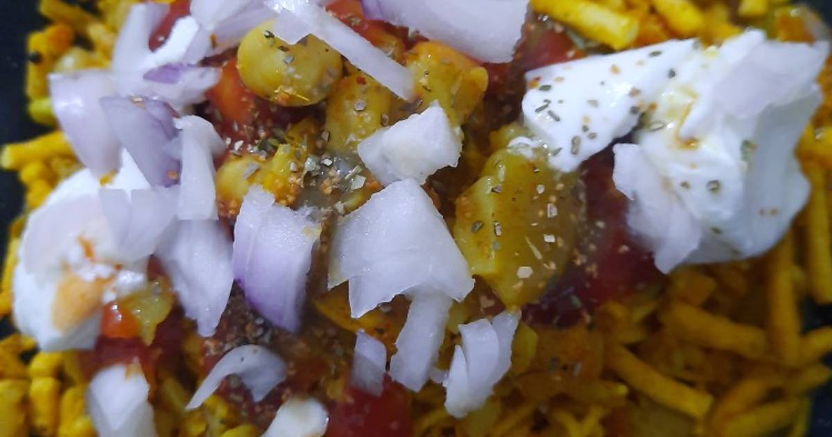 Chole chaat Recipe by sai crafts - Cookpad