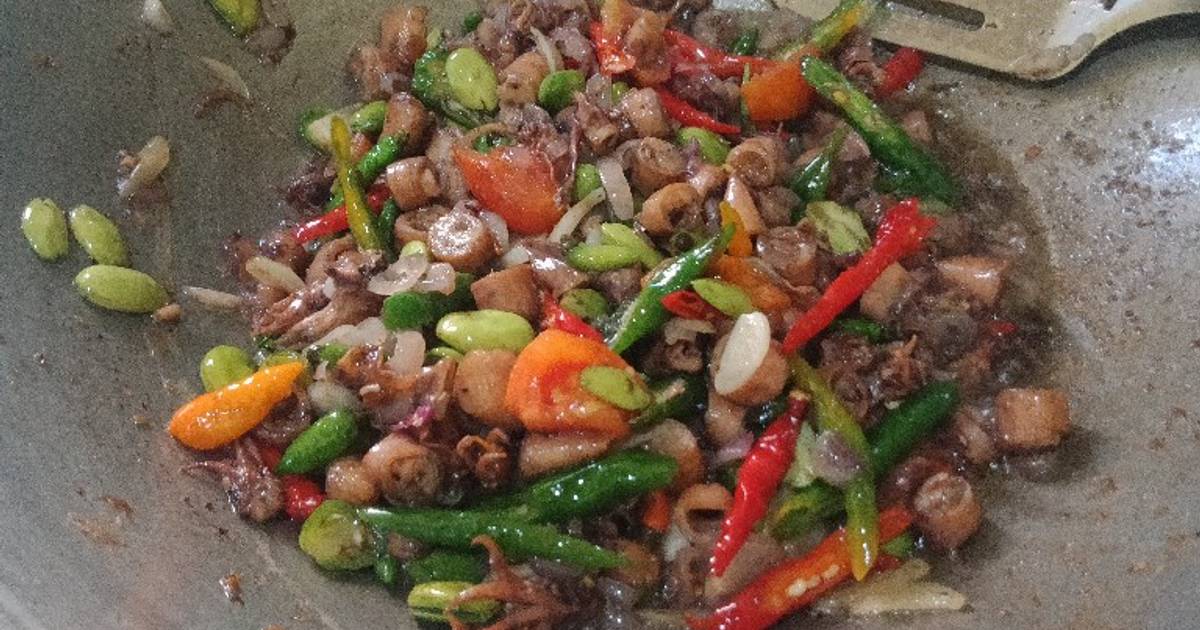 Resep Oseng cumi asin nampol oleh Mutia Purnamasari - Cookpad