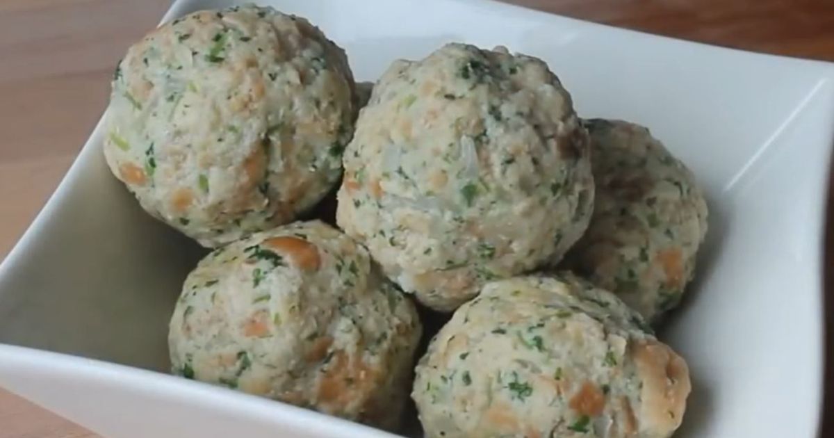 Zsemlegombóc 2 | zsuzsa_05 receptje - Cookpad receptek