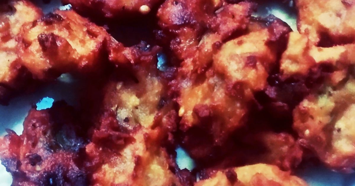 Bread Besan Masala Pakora Recipe by Shivani gori - Cookpad
