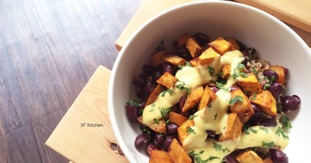 3F Kitchen - 優格芥末醬辣味地瓜紅腰豆藜麥飯 / 五辛素 食譜與作法 by 3F Kitchen - Cookpad