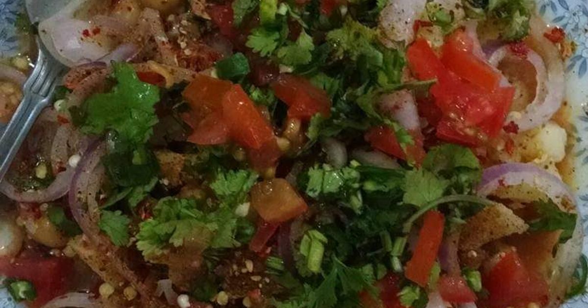 Spicy Cholay Plate Recipe by Uzma Touseef - Cookpad