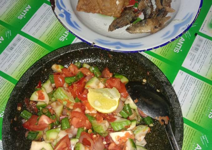 Resep Beberuk terong oleh Ndari Anka - Cookpad