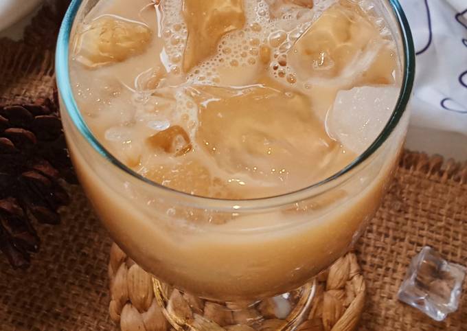 Resep Es Teh Susu Kambing oleh Sartini - Cookpad