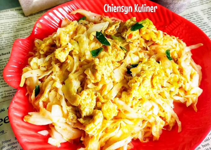Resep Tumis Kol Telur Orek oleh Chiensyn Kuliner - Cookpad