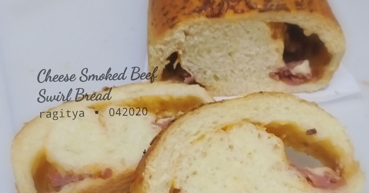 Resep Cheese Smoked Beef Swirl Bread oleh U-pi, Triyaningsih - Cookpad