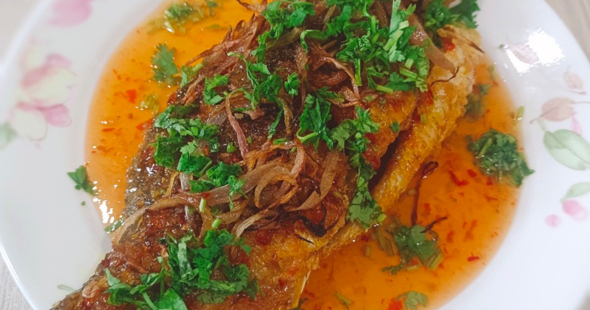 Resipi Siakap Goreng With Thai Sweet Sauce oleh irar - Cookpad