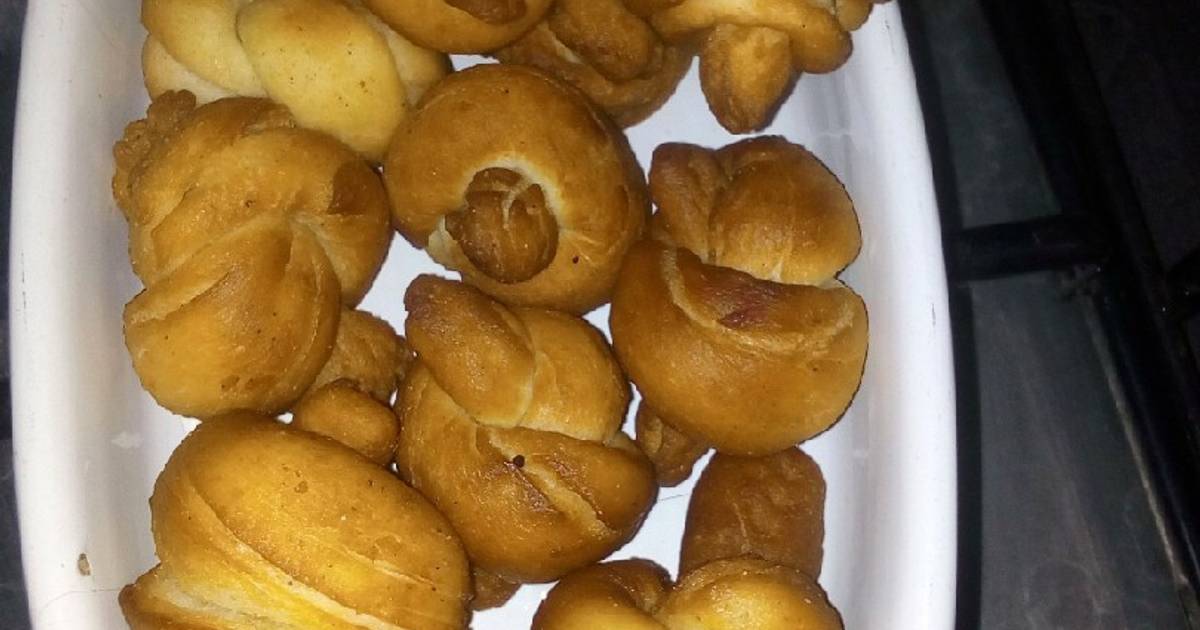 Knot rolls Recipe by Bilqees's Kitchen - Cookpad
