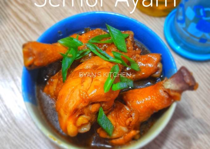 Resep Semur Ayam oleh Byan's Kitchen - Cookpad
