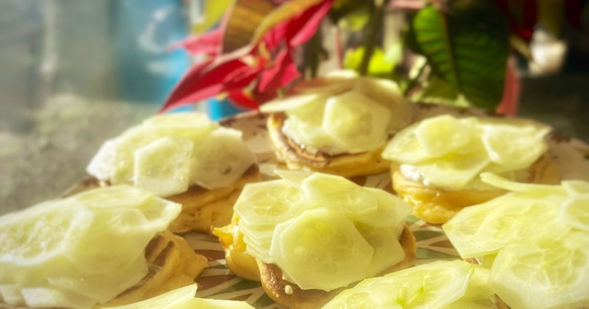 Blinis Con Pepino Y Salsa Especial Receta de Arianne- Cookpad
