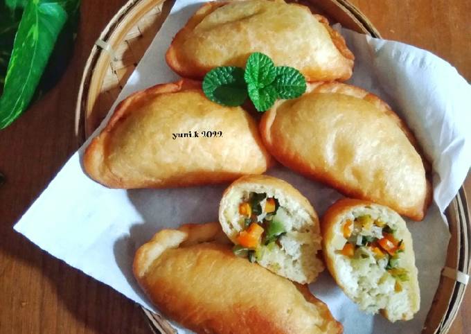 Resep Panada Isi Sayur oleh Yuni Kurniasih, - Cookpad