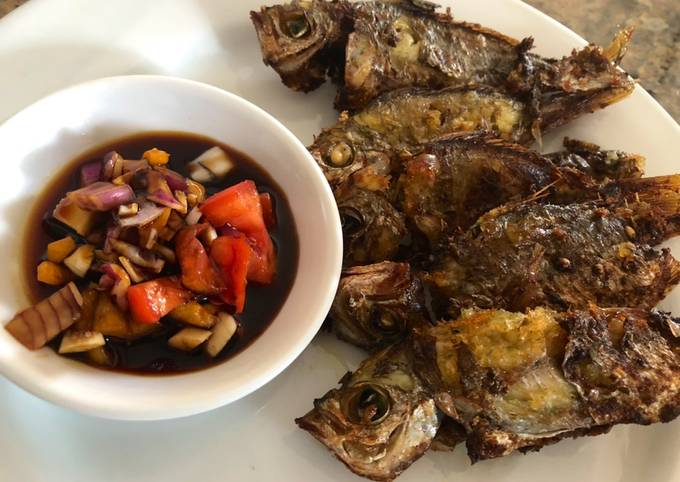 Resep Ikan goreng garing oleh Cint_h - Cookpad