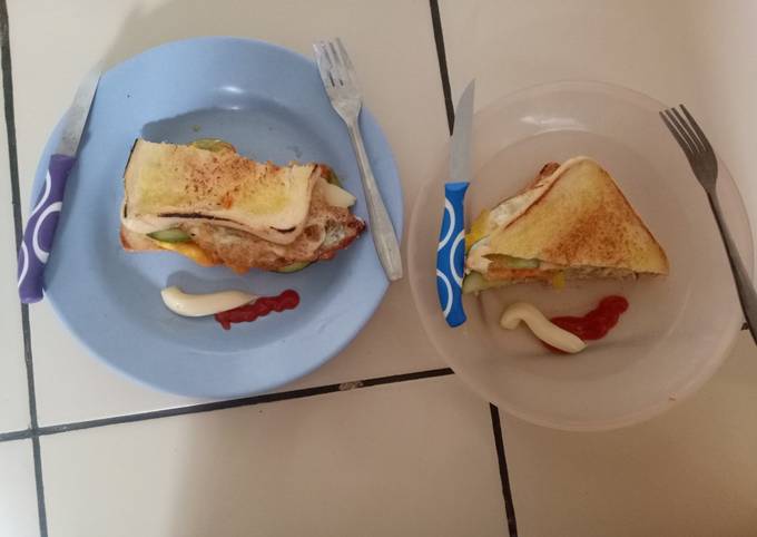 Resep Sandwich simple oleh Novi Yolanda - Cookpad