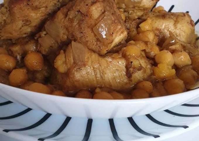 Pollo con garbanzos al azafrán Receta de AMY Con Sus Recetas ...